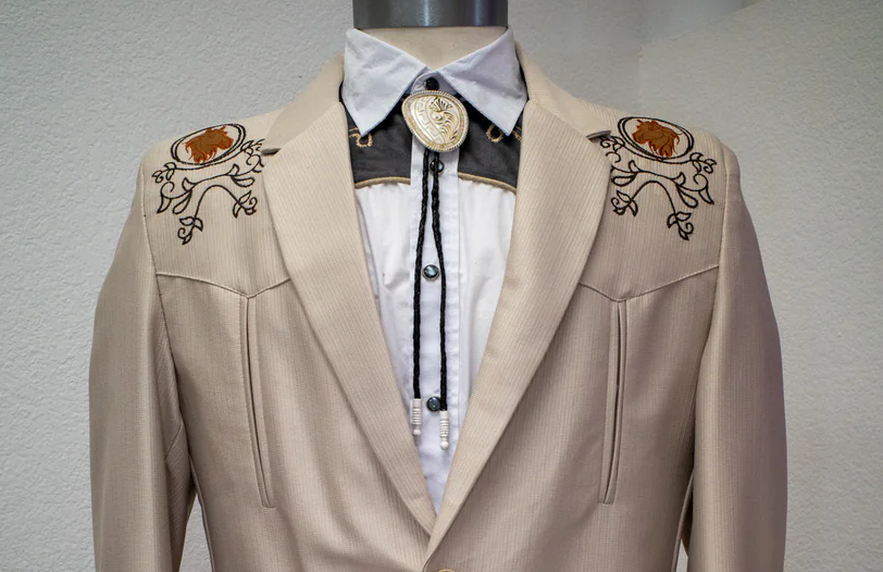 Corbata de bolo: el accesorio foráneo que llegó a México | Julio ...