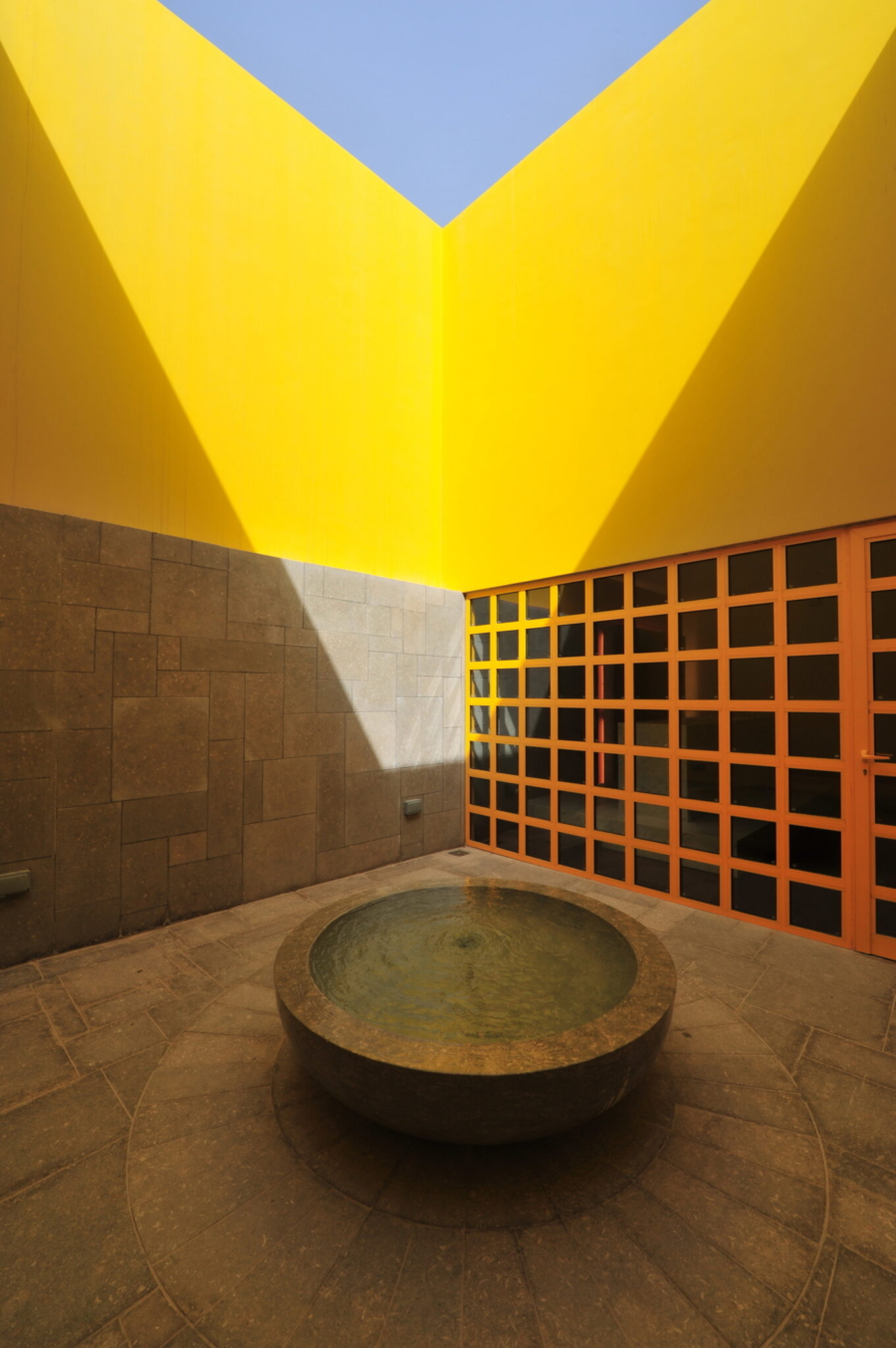 Capilla de las Capuchinas de Luis Barragán: arquitectura espiritual ...