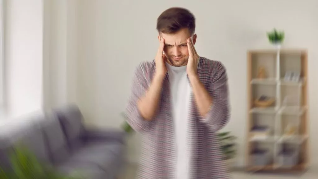 ¿Mareo al levantarte? Así puedes saber si es una señal de alarma ...