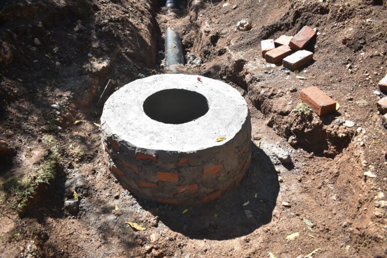 CONSTRUYE RAYMOND ROMÁN DRENAJE SANITARIO EN ATLIXTAC | Julio Palacios ...